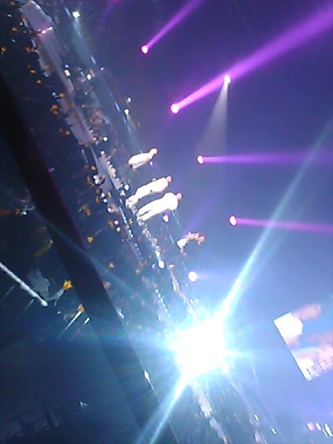 First Day of Big Bang's Big Show Concert, donations to Haiti | allkpop