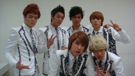 Doojoon and Hyun Seung with BAST on Haddangsa | allkpop