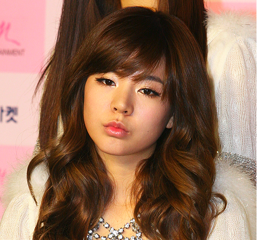 Sunny is feeling a little under the weather | allkpop