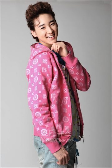 U-Kiss Kevin's 10-year contract is off | allkpop