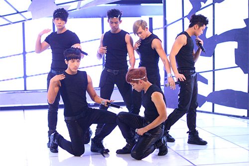 2PM makes a comeback on Music Bank | allkpop