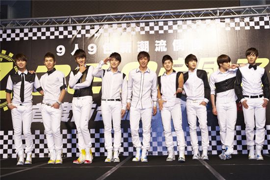 ZE:A attends press conference in Taiwan | allkpop