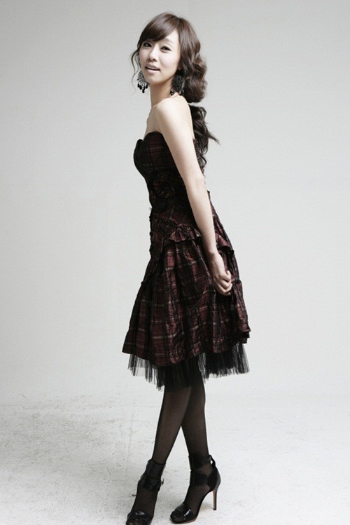 Seon Woo to collaborate with E-Tribe | allkpop