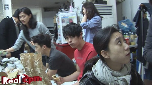 "Real 2PM" series goes backstage with 2PM for photoshoot | allkpop