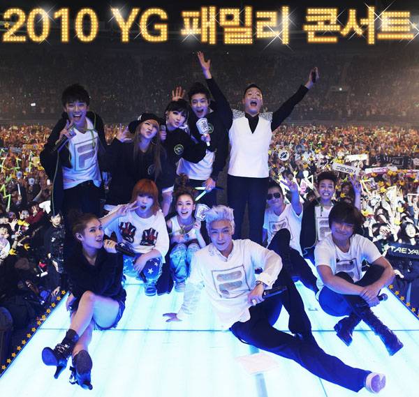 YGE reveals group photo from 'YG Family' concert | allkpop