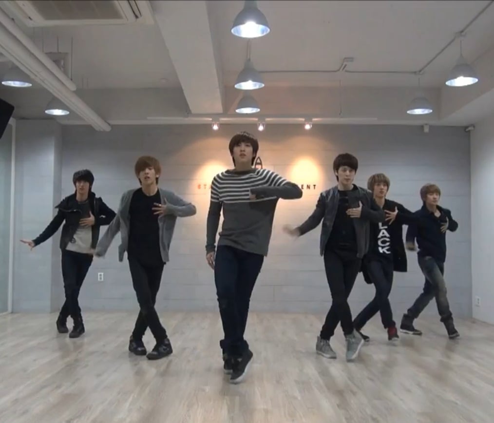 Boyfriend releases a dance practice video for "I'll be there" | allkpop