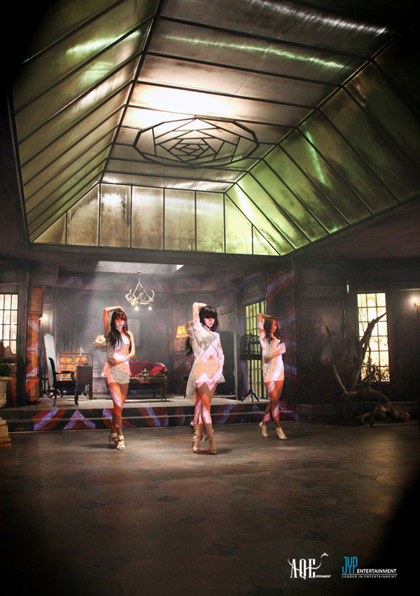 miss A unveils a teaser shot from their music video set! | allkpop