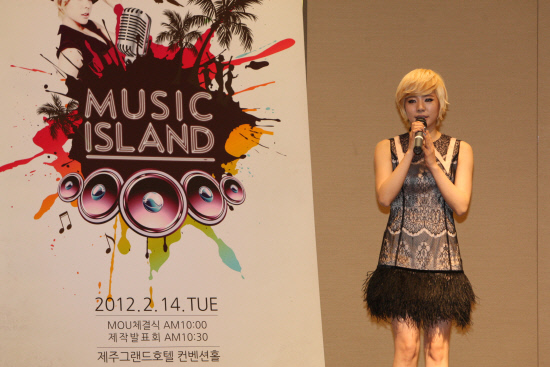 Girls' Generation member Sunny shares her thoughts on being a solo MC ...
