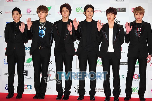 Fathers of B2ST members to dance to "Fiction" on 'Win Win' | allkpop