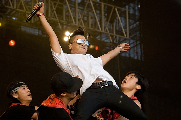 TIME Magazine writes about "How K-Pop's Rocking the World" | allkpop