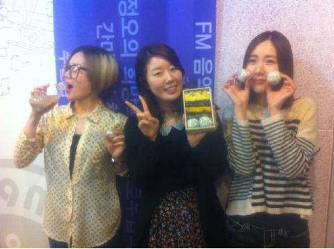 Singer Navi celebrates her 4th debut anniversary | allkpop