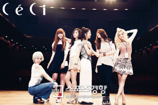 Hello Venus captivates fans with their youthful charm on 'CeCi ...
