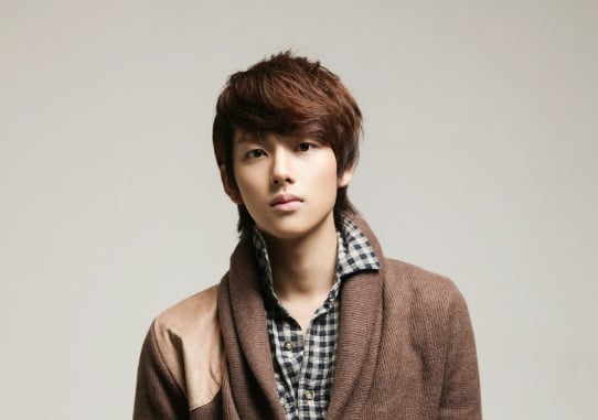 Idols choose ZE:A's Siwan as the next top CF star | allkpop