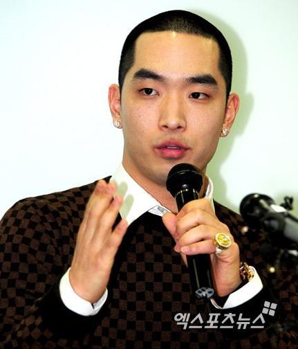 Crown J to hold comeback showcase at Club Phantom with new tracks | allkpop