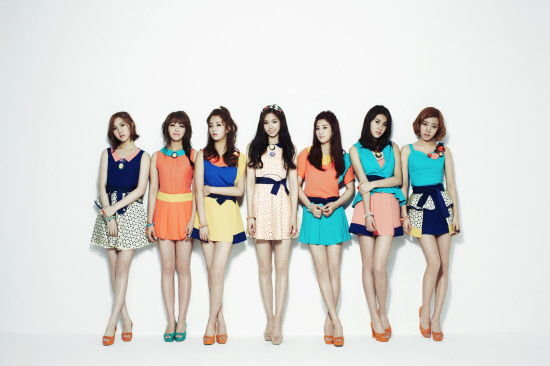 A Pink members discuss their concept change, comeback, and Girls ...