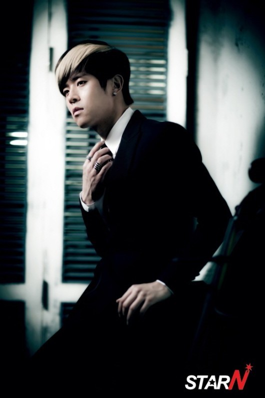 Jinon suffers ankle injury + F.CUZ' comeback may be delayed | allkpop