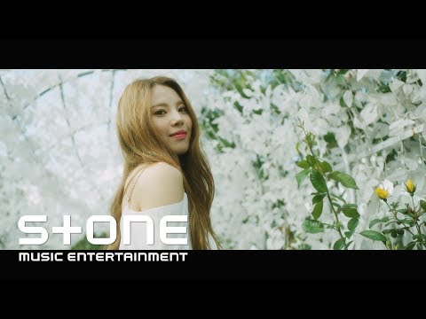 Rookie girl group ARIAZ makes elegant debut in 'Moonlight Aria' MV | allkpop