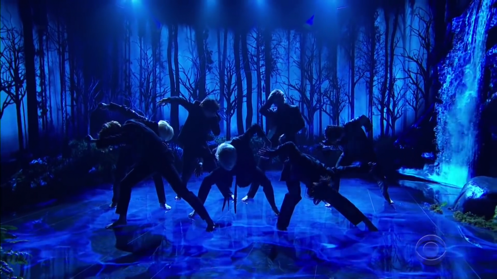 Korean netizens react in awe over BTS's first live performance of ... Korean netizens react in awe over BTS's first live performance of ...