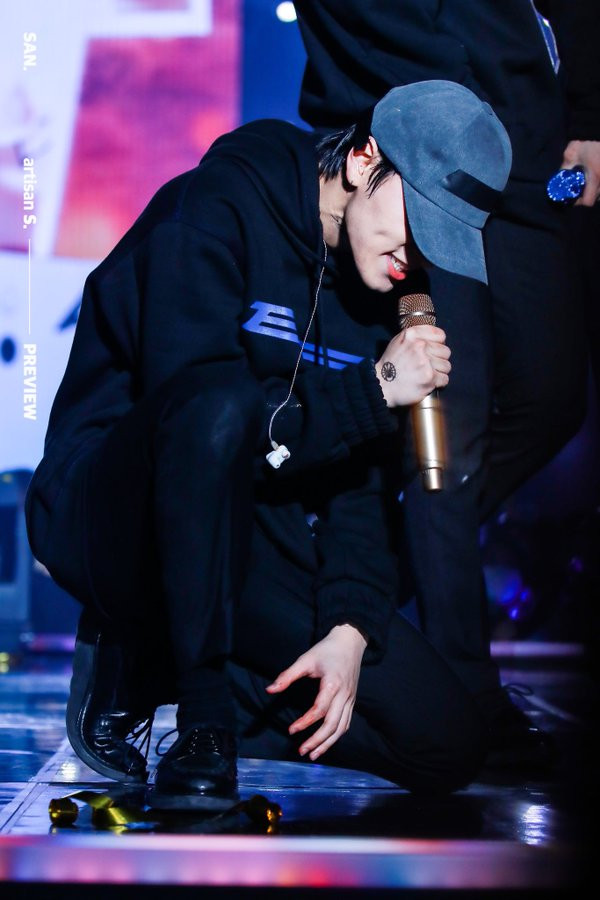 ATEEZ s San Informs Fans About The Condition Of His Hand Allkpop