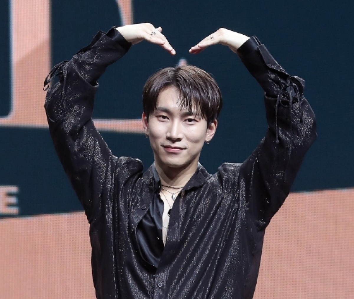 BTOB’s Eunkwang reaffirms BTOB is a 6-member group via social media ...