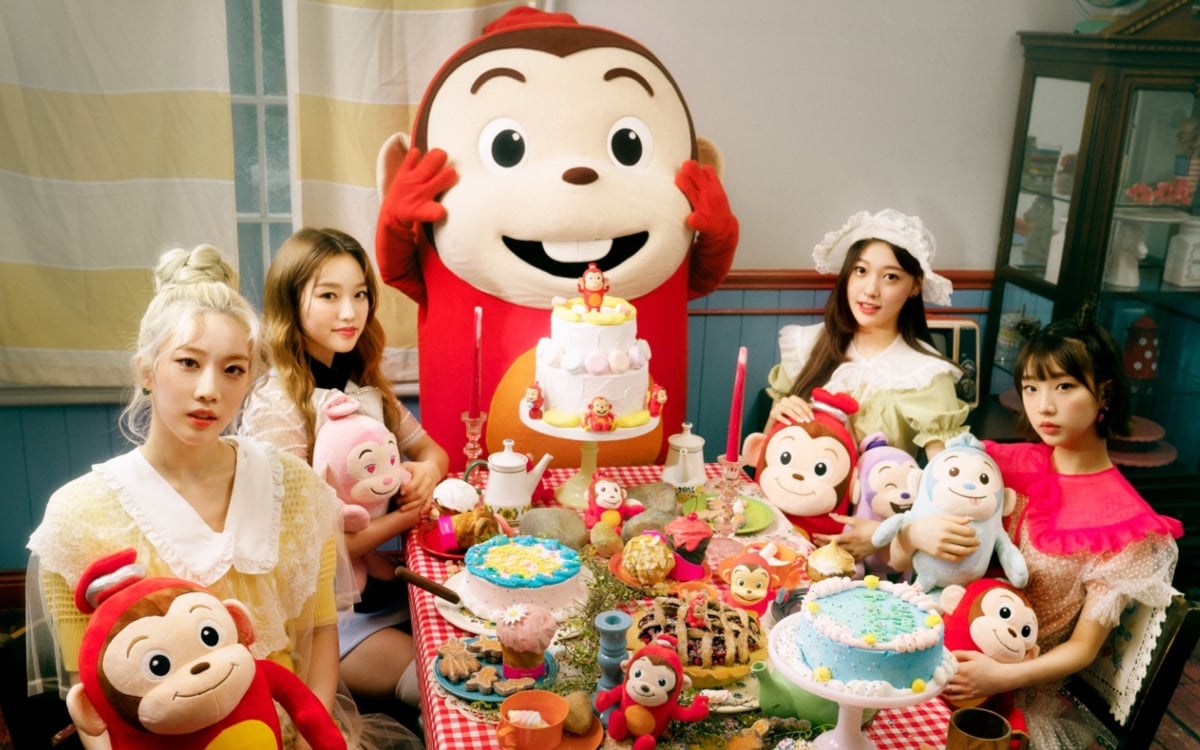 LOONA and animated kids' show 'Cocomong' drop adorable theme song MV ...