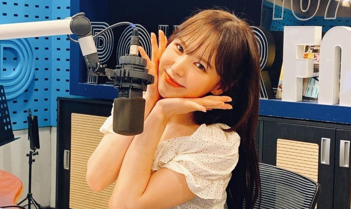 Netizens are in love with Wendy's bright energy shown on her first day ...