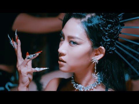 Nada gives another taste of her 'Spicy' moves in 2nd comeback MV teaser ...