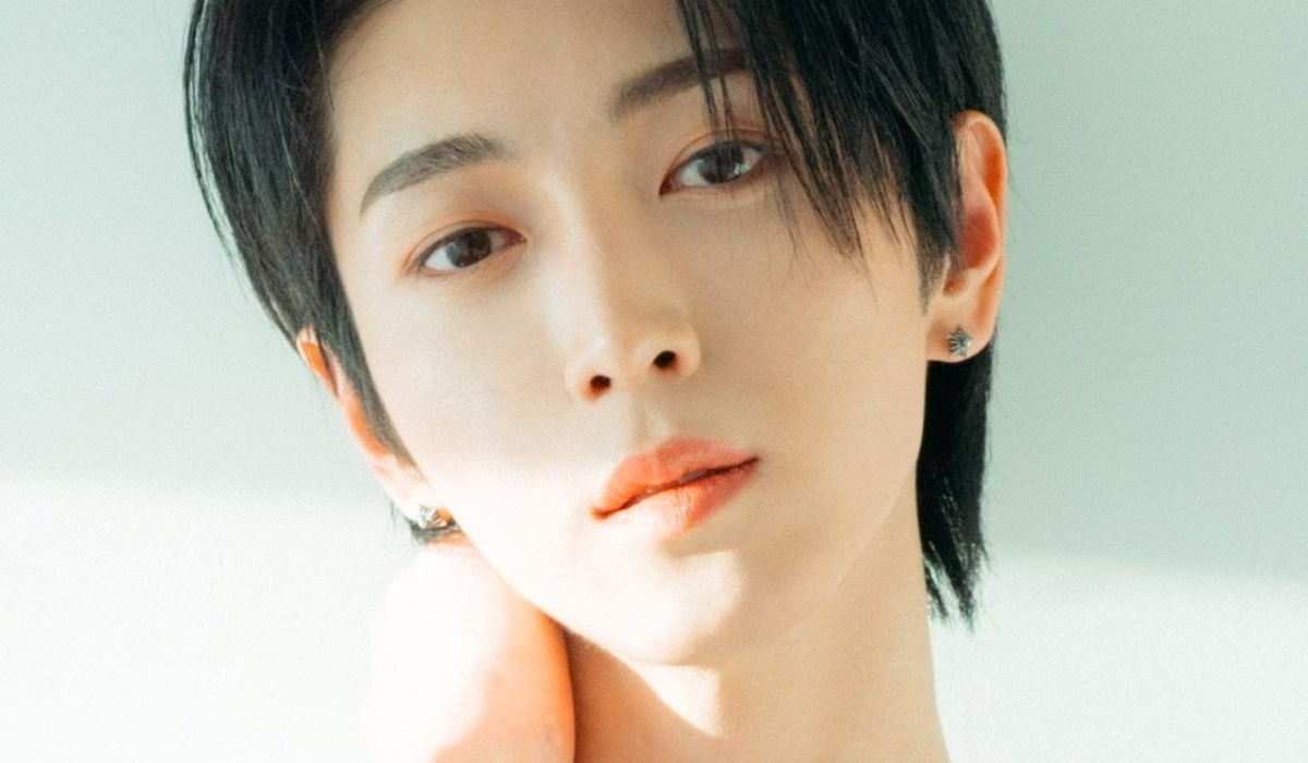 OnlyOneOf announces member Love's departure from the group | allkpop