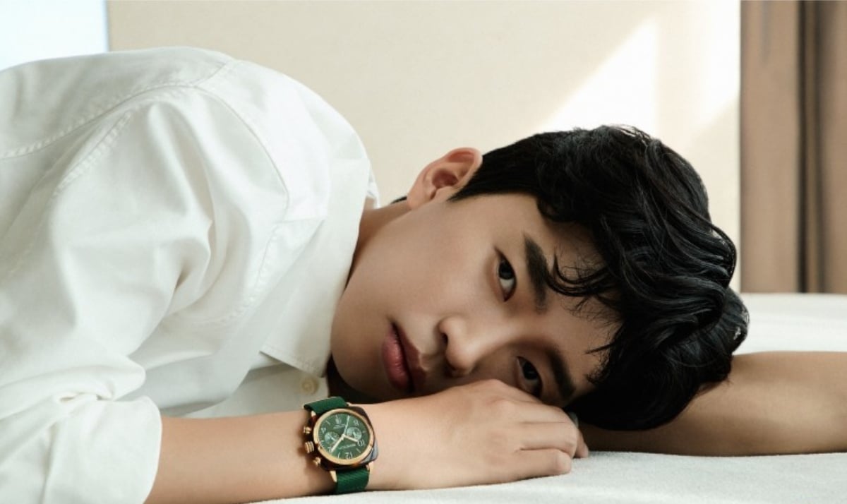 Trot singer Lim Young Woong revealed to have earned $3.4 million just ...