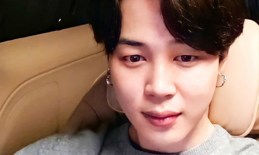 BTS's Jimin finally visits fans on VLIVE, and trends in all 24 ...