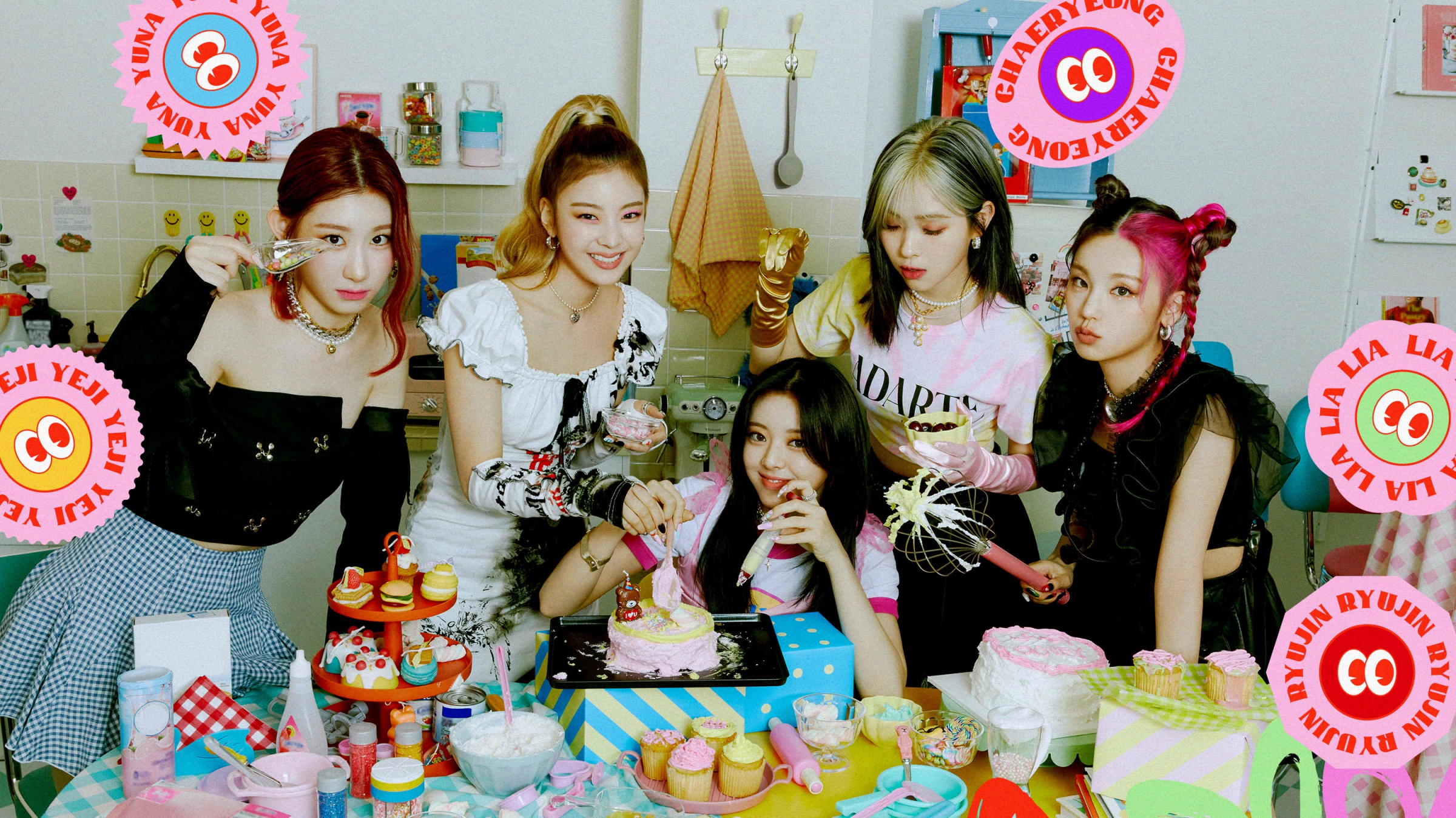 ITZY members look chic and charming in more 'Crazy In Love' preview ...
