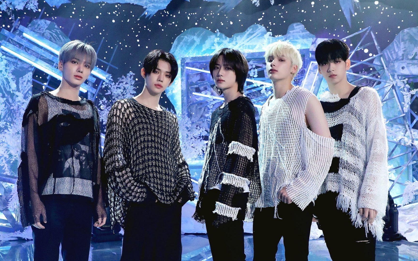 Netizens are impressed that TXT has the 6th best-selling album in the U ...