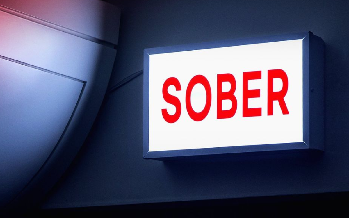 N.Flying promotes 'Turbulence' repackage album with poster for title ...