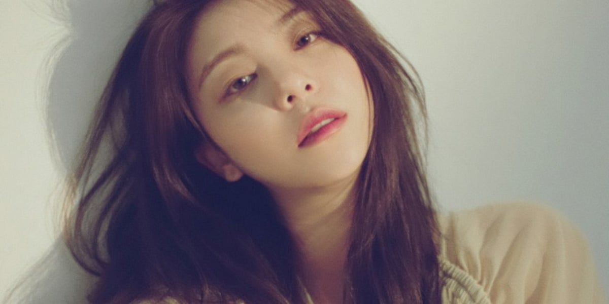 Ailee talks about recently losing both her parents | allkpop