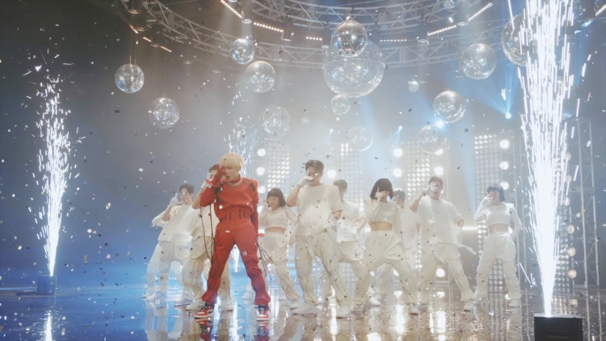 SHINee's Key takes you behind the scenes of 'Bad Love' MV | allkpop