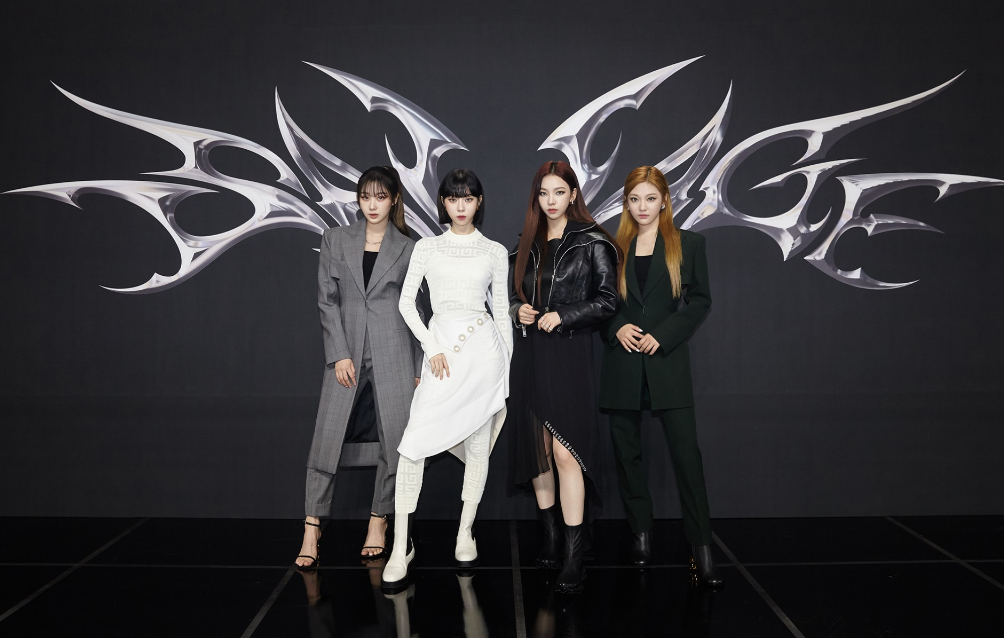 Aespa takes their first music show win for "Savage" on MBC's 'Show Champion' | allkpop