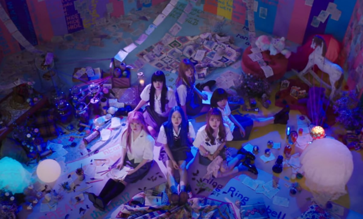 Billlie 'RING X RING' in debut with spooky MV | allkpop