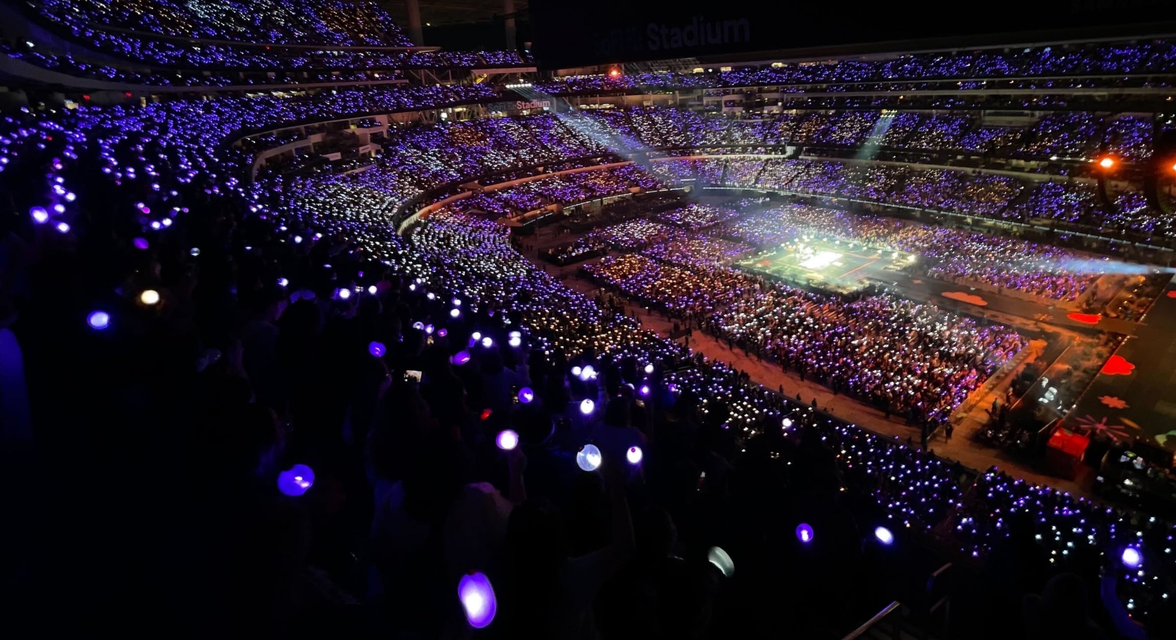 Korean netizens marvel at the power of ARMY after seeing nearby hotels ...