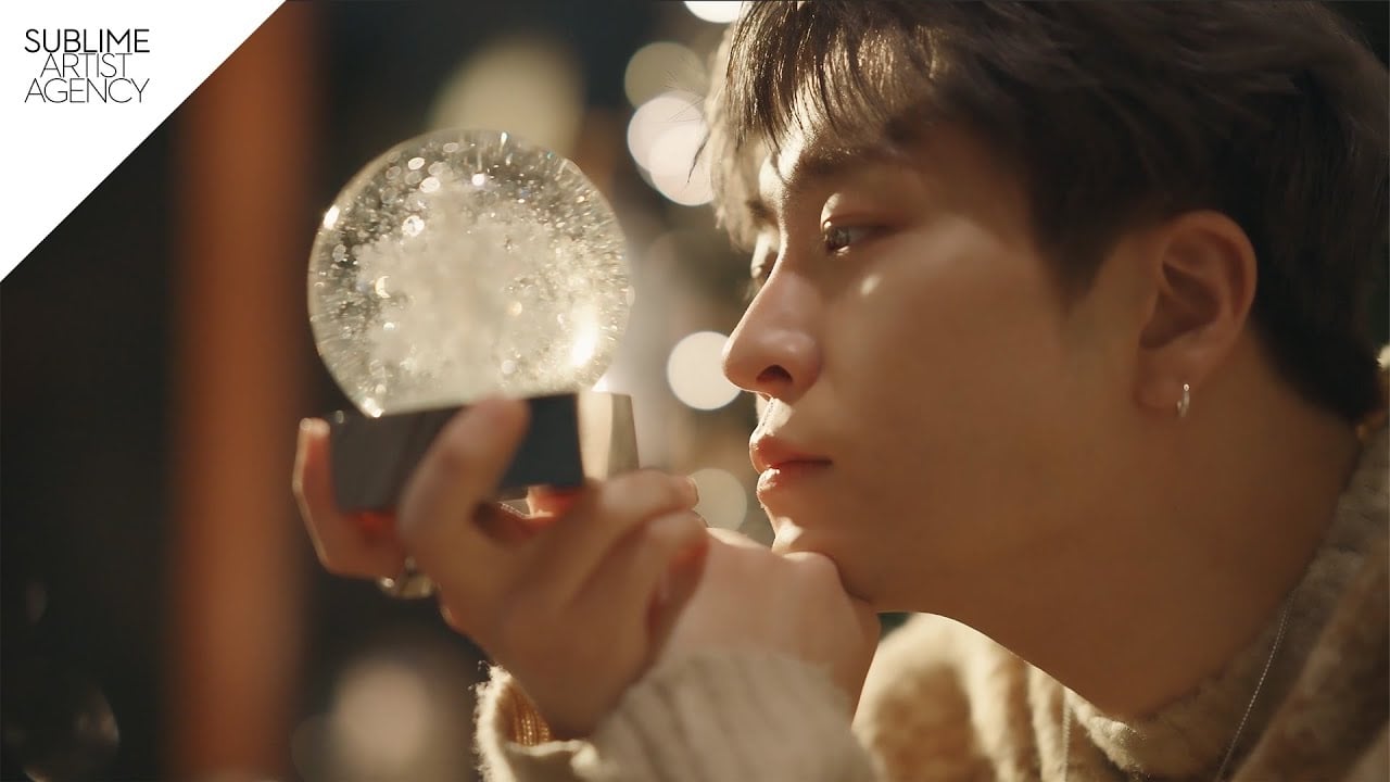 GOT7's Youngjae reveals romantic holiday special MV for 'Walk with Me ...