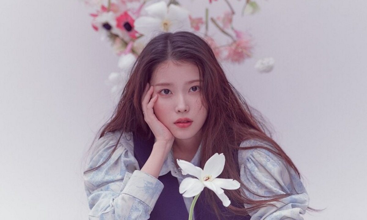 IU wins #1 + Performances from January 28th 'Music Bank'! | allkpop