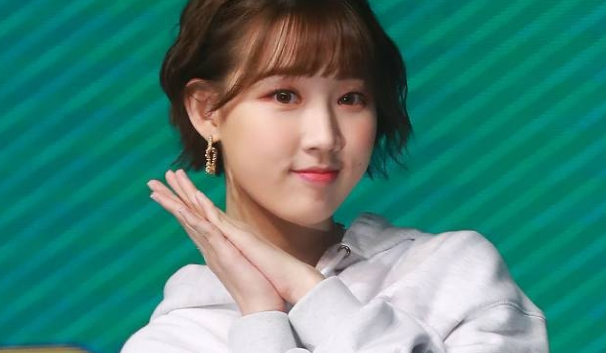 Weeekly's Jiyoon to be absent from 'Play Game: AWAKE' comeback ...