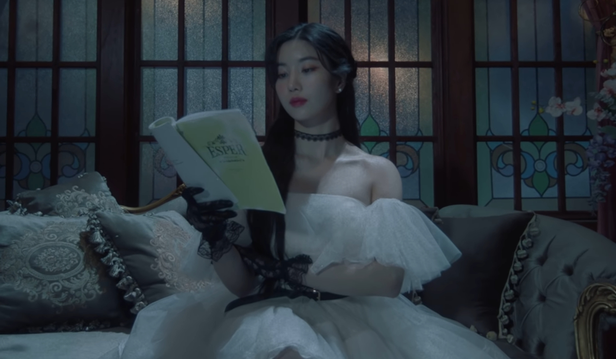 Kwon Eun Bi undergoes a transformation in concept trailer for UNIVERSE ...