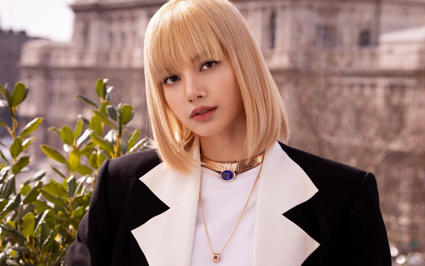 BLACKPINK's Lisa discovers Italy's cultural heritage as BVLGARI's ...