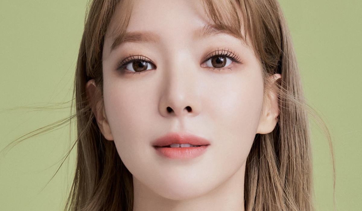 ChoA announces her solo comeback with a spring-themed teaser image | allkpop