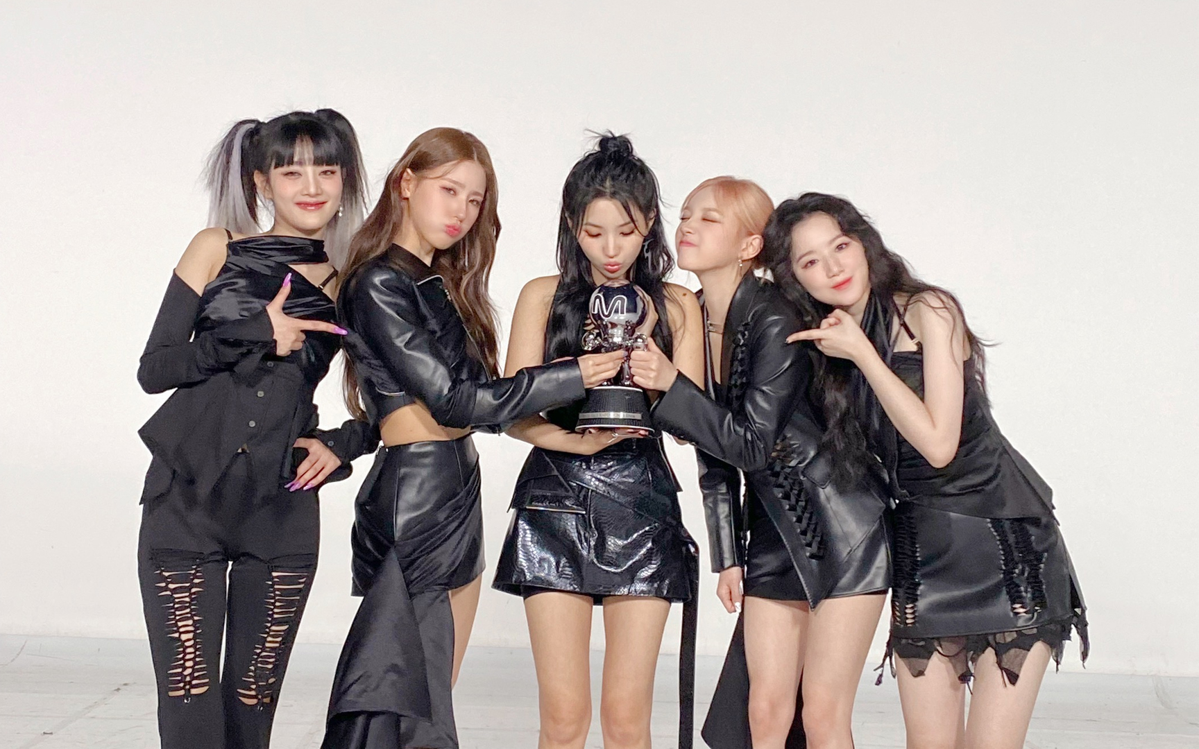 (G)I-DLE continues to enjoy the success of "TOMBOY" as they immediately ...