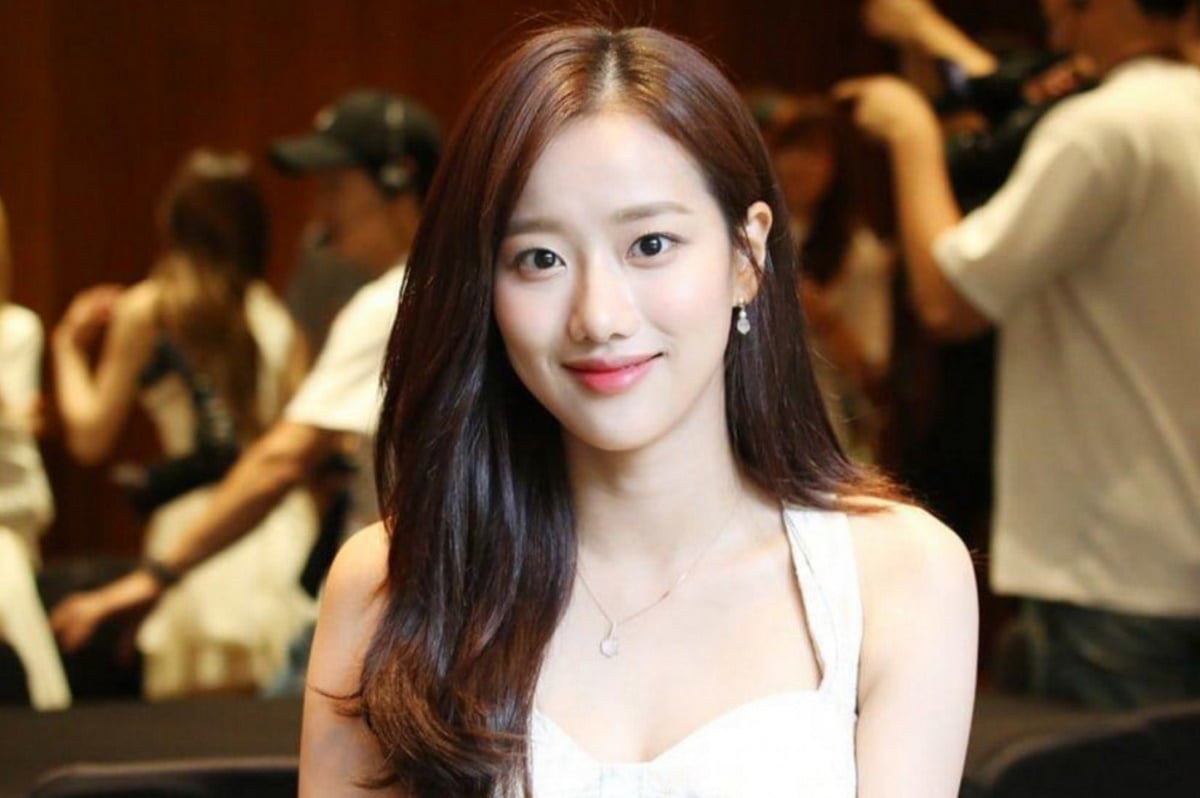 Former April member Naeun in talks to sign with Namoo Actors | allkpop