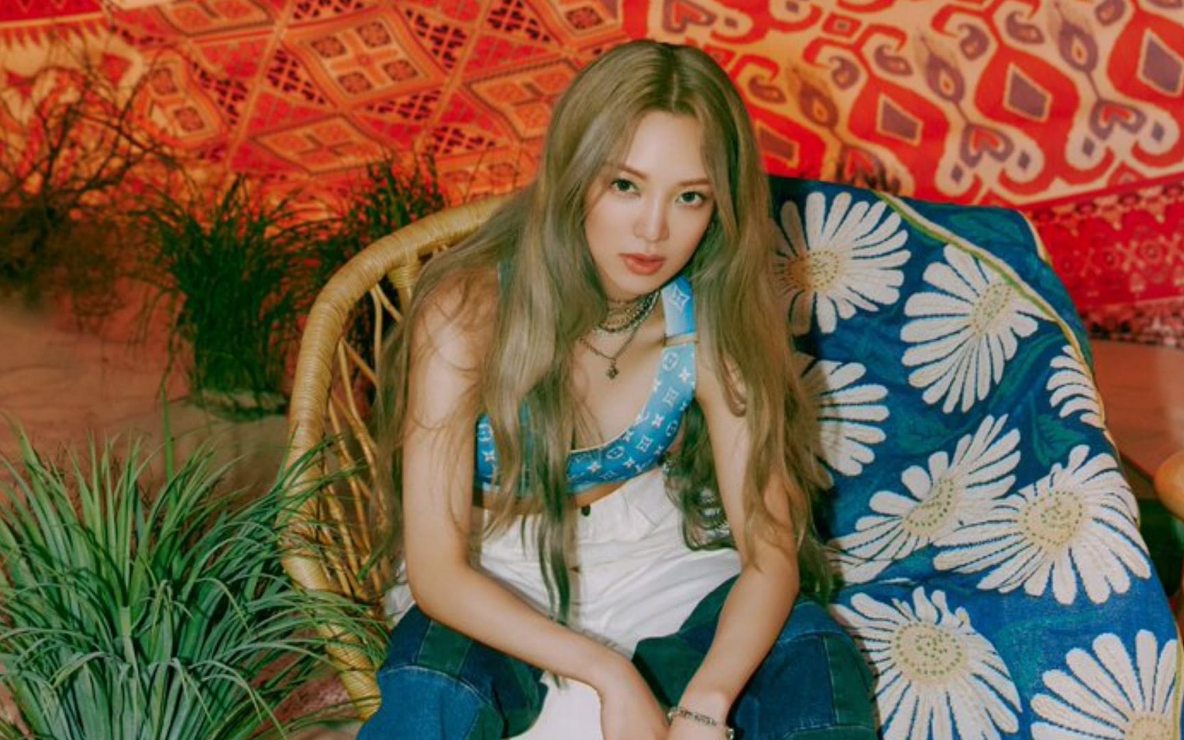 Girls' Generation's Hyoyeon releases the first mood clip teaser for her ...