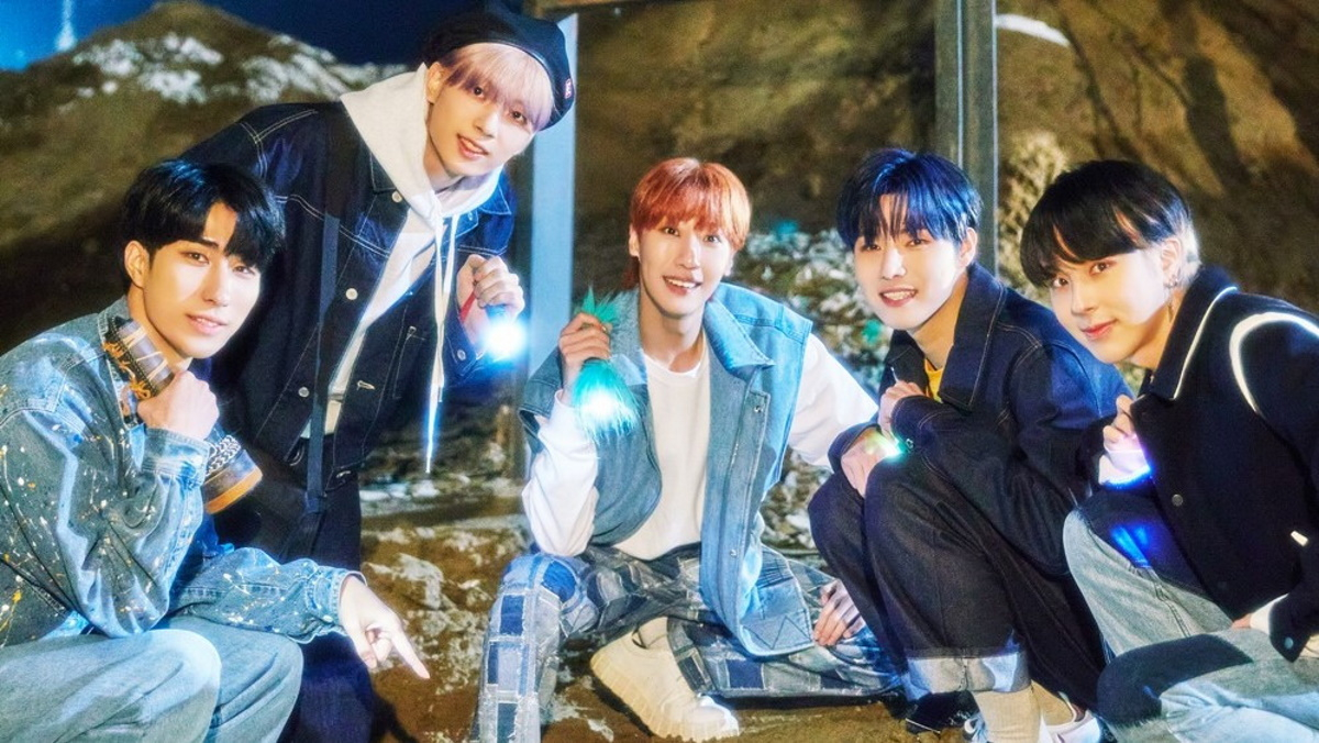 ONEWE announce special album release for 3rd year anniversary | allkpop