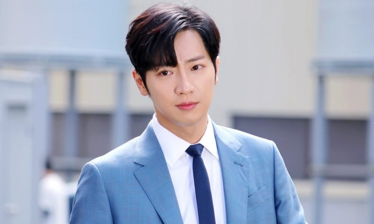 Lee Sang Yup's exclusive contract with his agency to reportedly come to ...