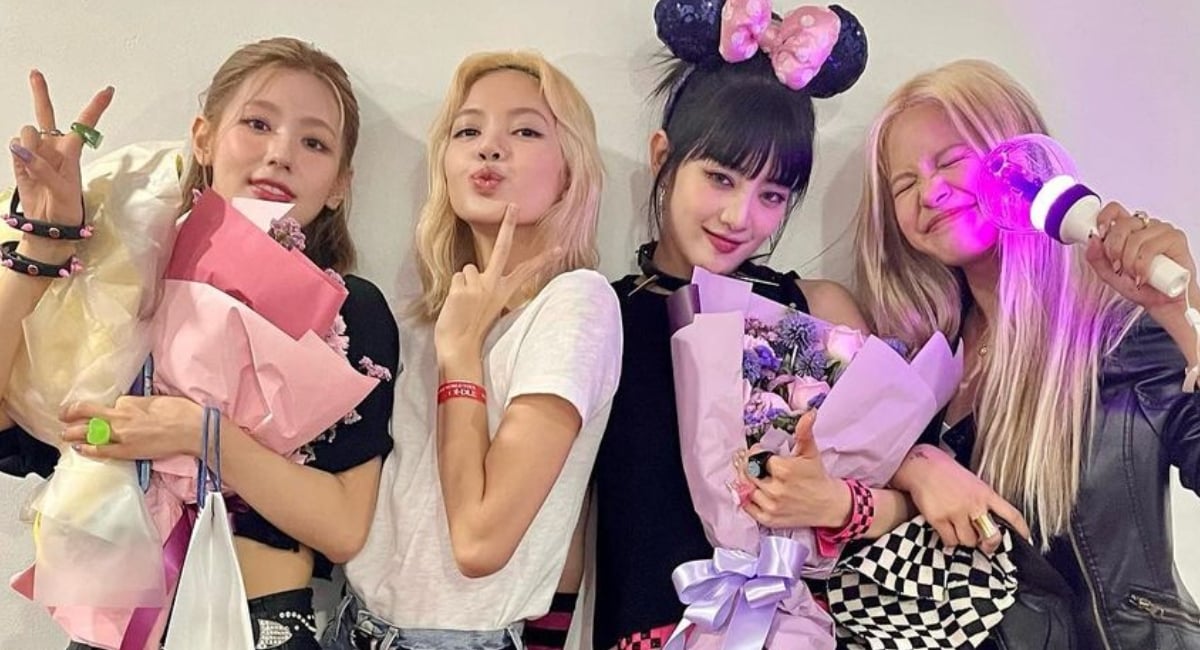 Minnie, Miyeon, BLACKPINK's Lisa, and Sorn are all smiles backstage at ...